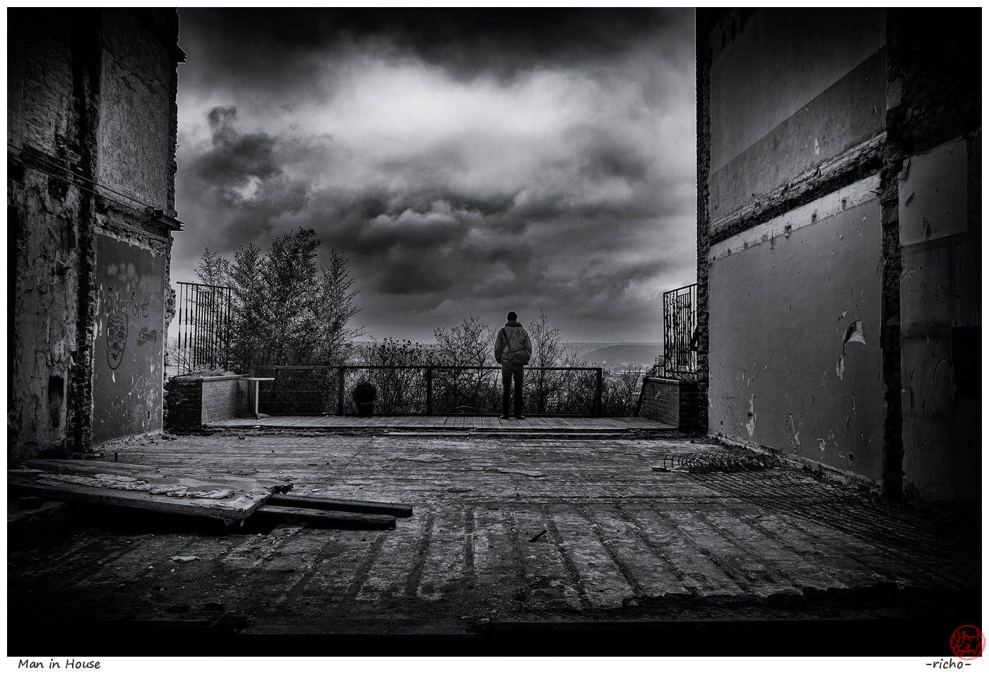 Photography Essays by Richard Vanek